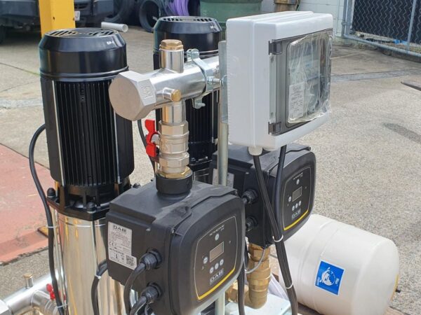 Duty 5 lps @ 600 kPA Dual Dab Three Phase VFD Booster set for Water Pressure Boosting Into ...