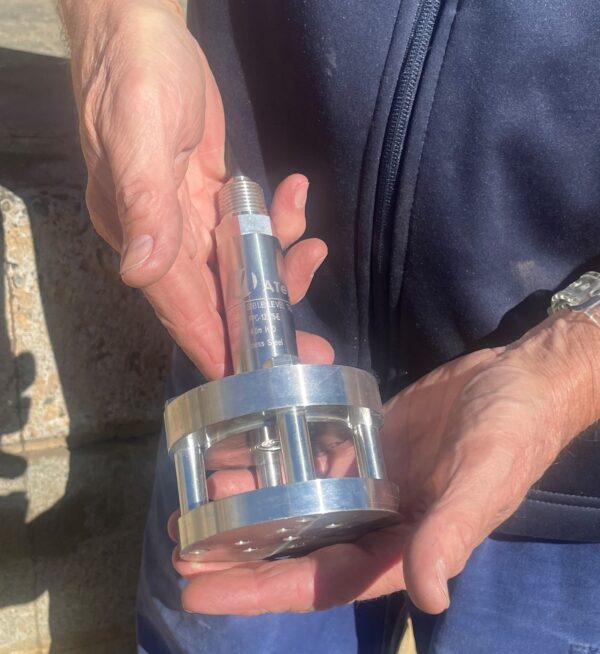 Sewage Hydrostatic Level Transducer – Depth Range 0-1 metre 4-20mA ... Sewage Hydrostatic Level Transducer – Depth Range 0-1 metre 4-20mA ...